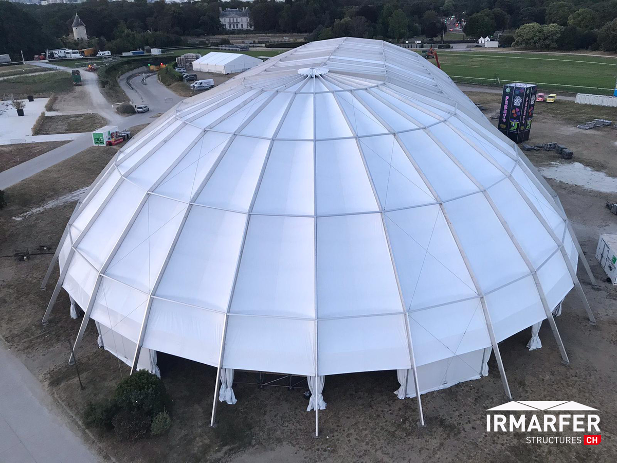 Die Wave Zelt-Struktur von IRMARFER | modern. high performance. shape ...